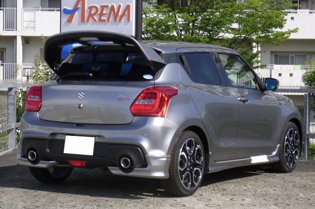 スイフトスポーツご納車！ZC33スイスポWRウイング装着！ 三田店 中井 SWK | みどり日記